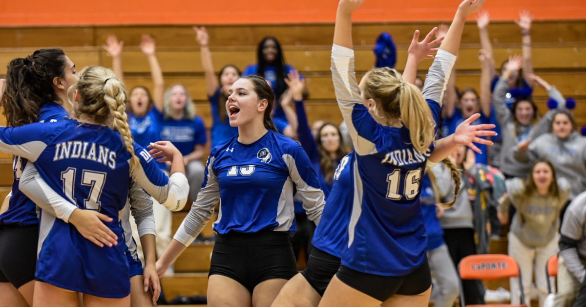 VOLLEYBALL IHSAA REGIONAL Crown Point VS. Lake Central 2022 | NWI.Life VOLLEYBALL IHSAA REGIONAL Crown Point VS. Lake Central 2022 | NWI.Life