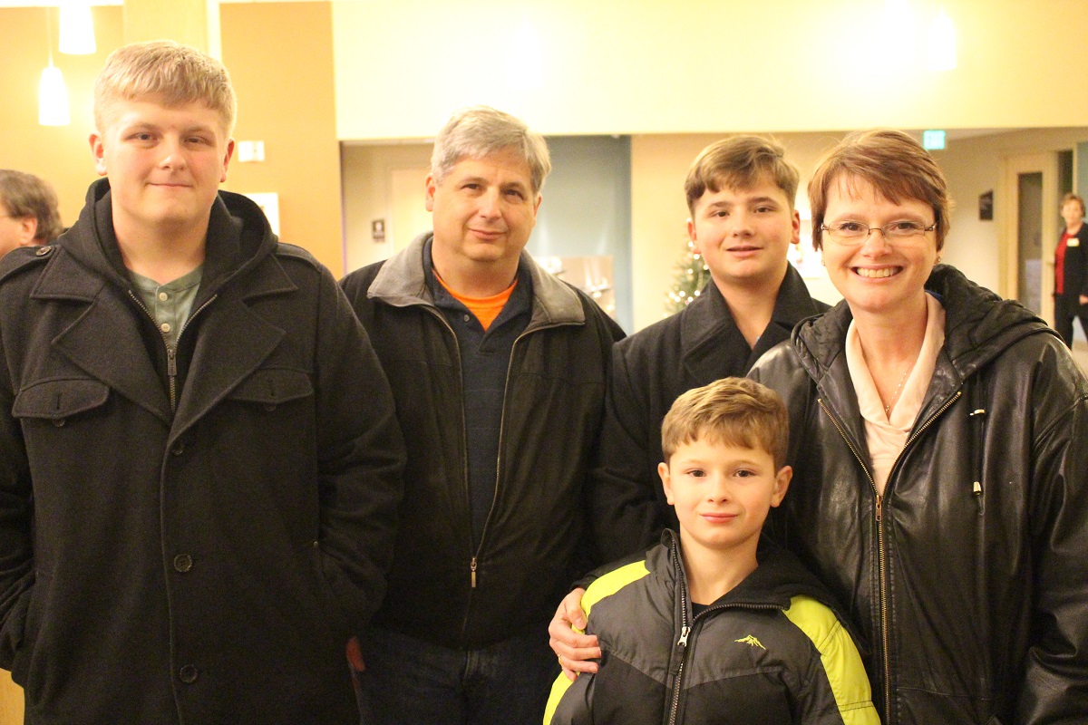 VNA of Porter County Hosts Tree of Remembrance Ceremony - GreatNews.Life