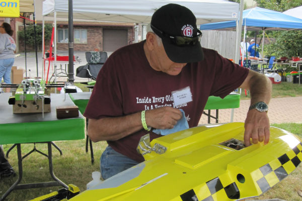 Clock Tower Model Boat Race Comes to Lake George in Hobart - GreatNews.Life
