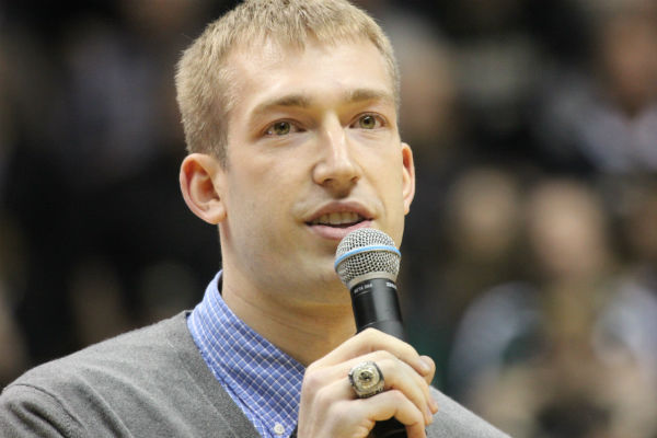 VHS Alum Robbie Hummel Honored with Banner Ceremony in Mackey Arena ...